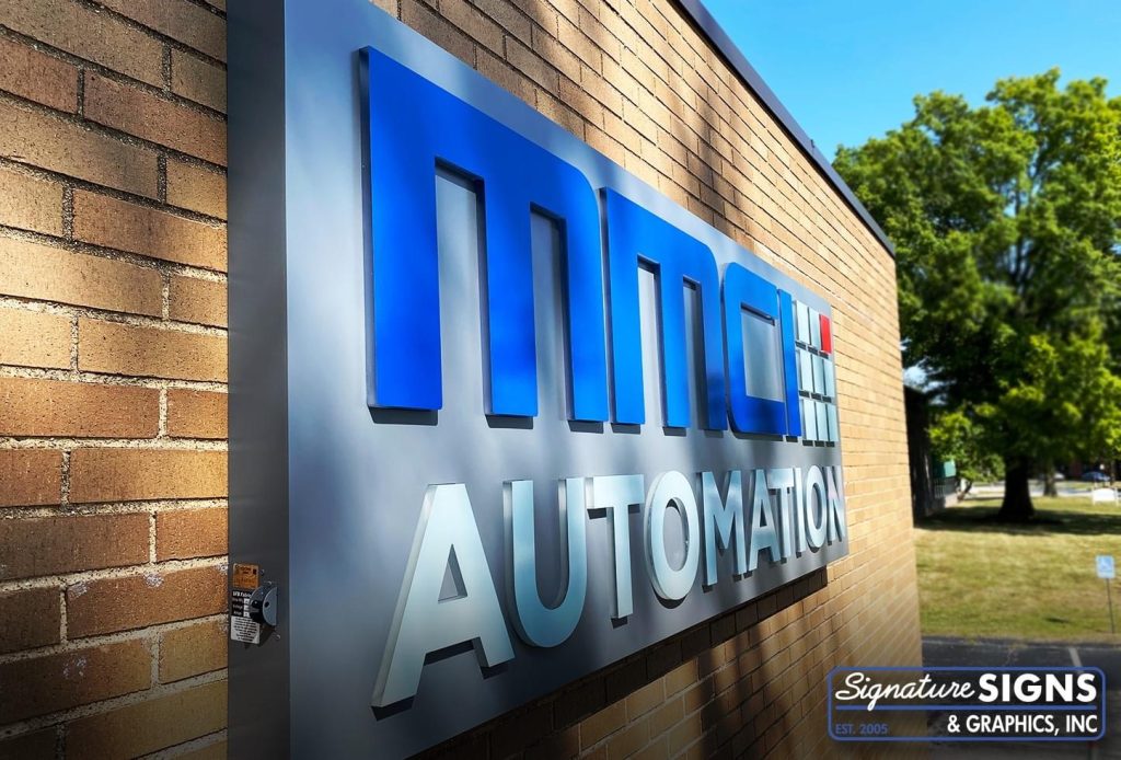 Cabinet Signs - Signature Signs | St. Louis