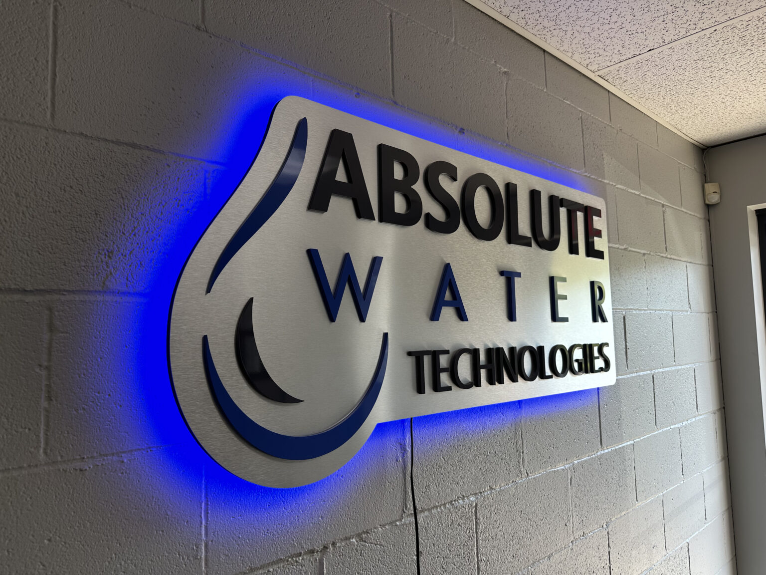 Lobby Signs - Signature Signs | St. Louis