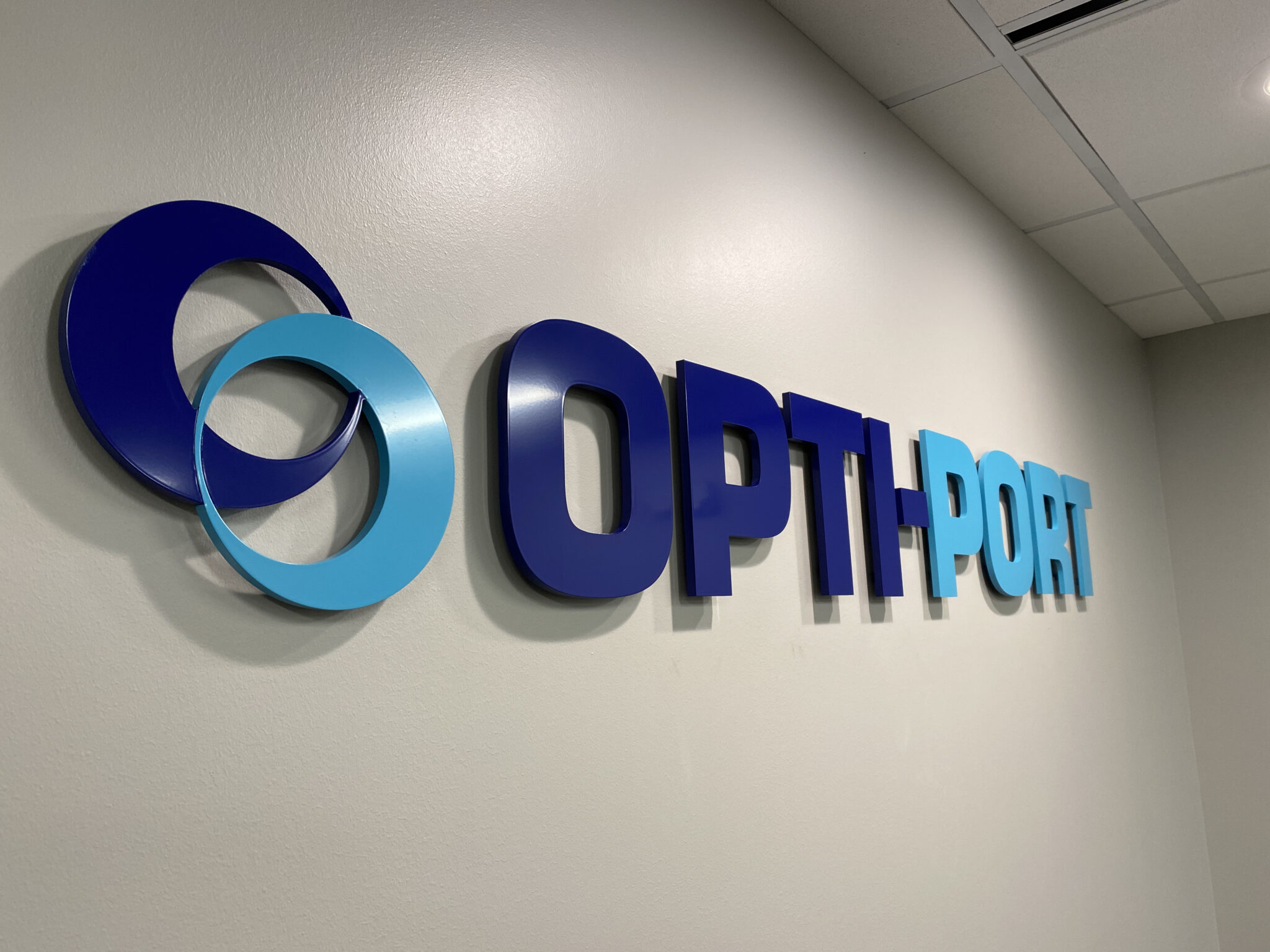 Lobby Signs - Signature Signs | St. Louis